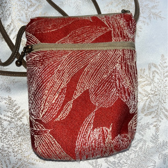 Maruca | Bags | Maruca Small Red Patterned Crossbody Purse | Poshmark
